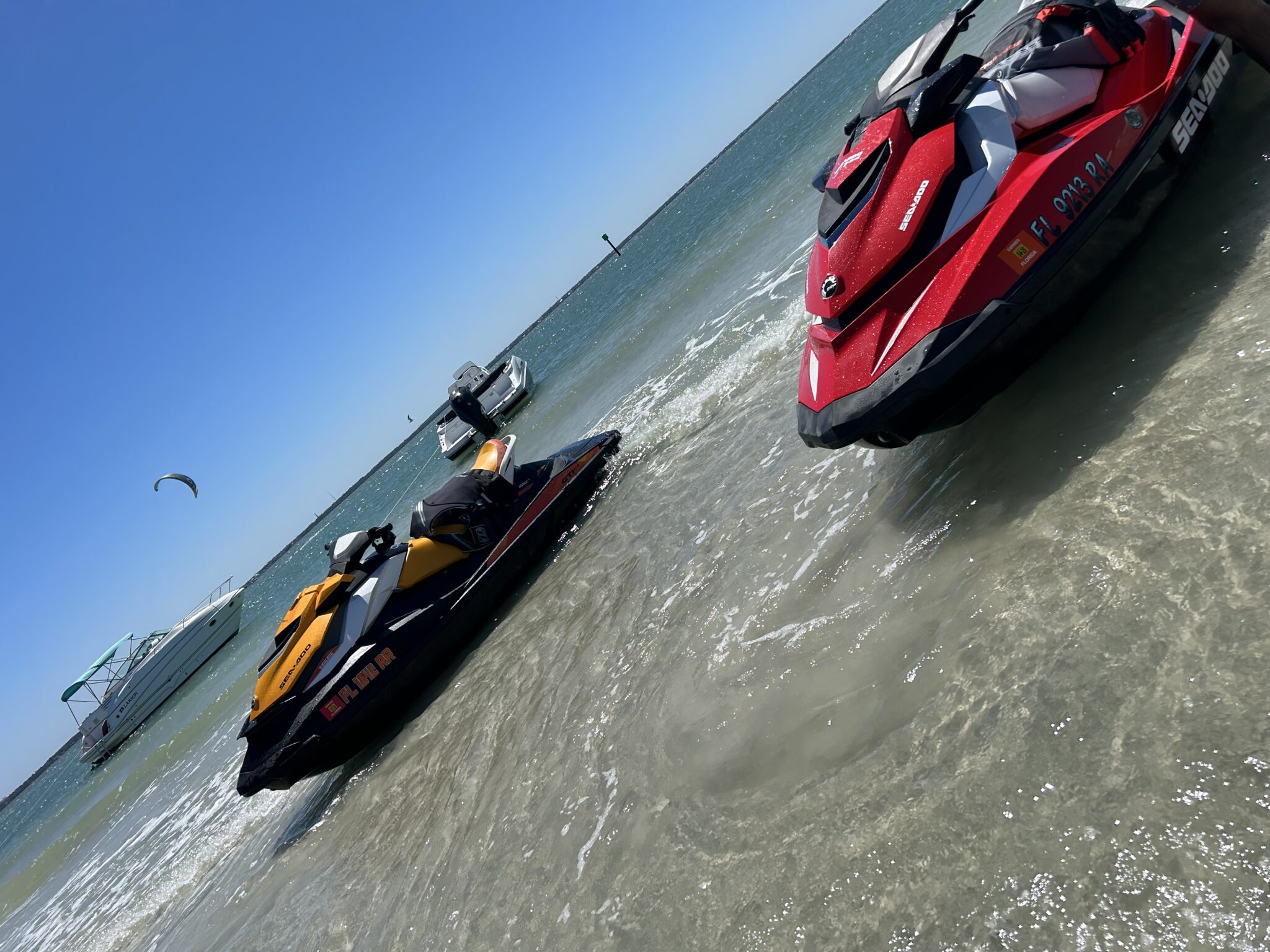 Splash Bros Watersports – Jetski & Tubing Rentals